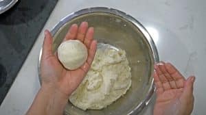 How to Make Venezuelan Arepas – Familia Kitchen