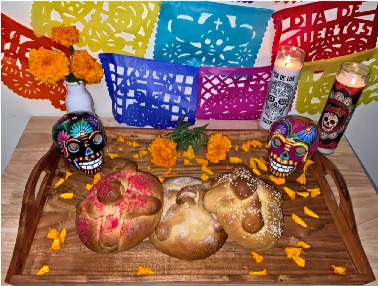 How to Make Pan de Muerto Bread for Day of the Dead, Step by Step ...
