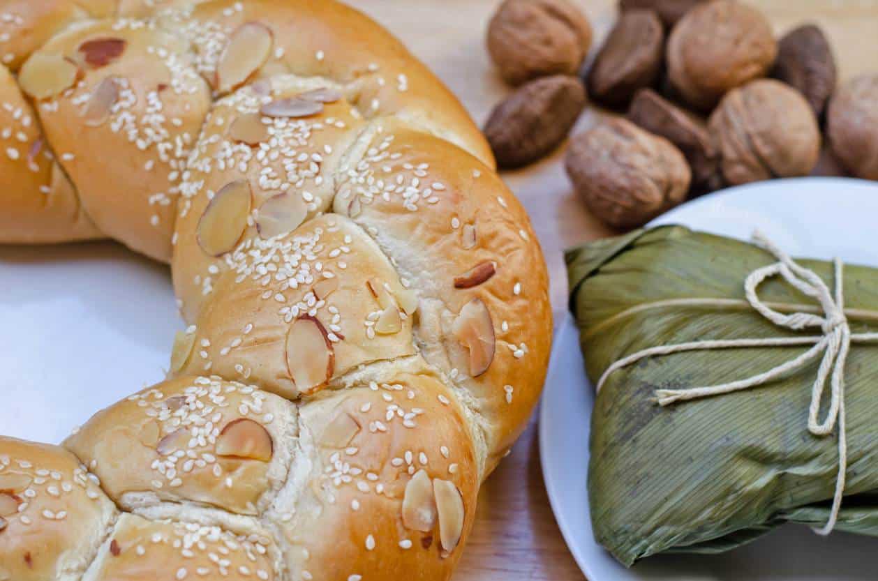 Lisa’s Pan de Huevo or Egg Bread from Panama – Familia Kitchen