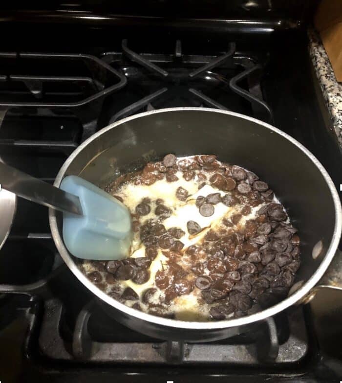 Easy Marquesa de Chocolate No-Bake Cake, From Venezuela – Familia Kitchen