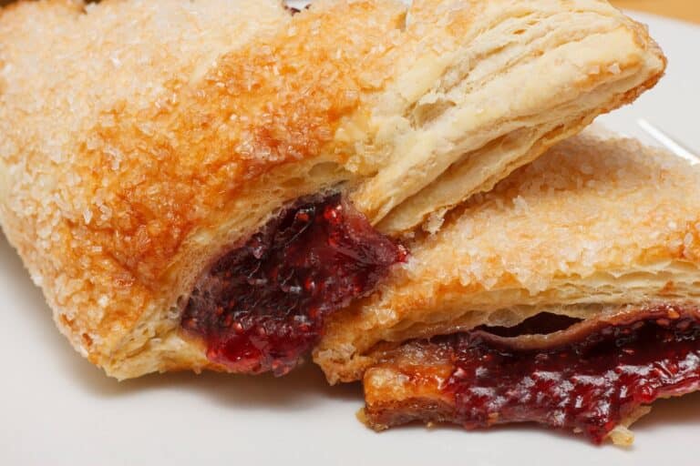 Pastelitos de Guayaba, Everyone’s Favorite Cuban Pastry – Familia Kitchen